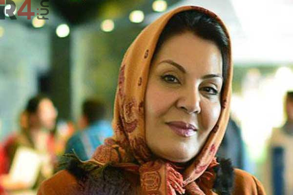 جواب مودبانه زهره حمیدی برای کامنت زشت یک مخاطب در لایو - ایران فور فان